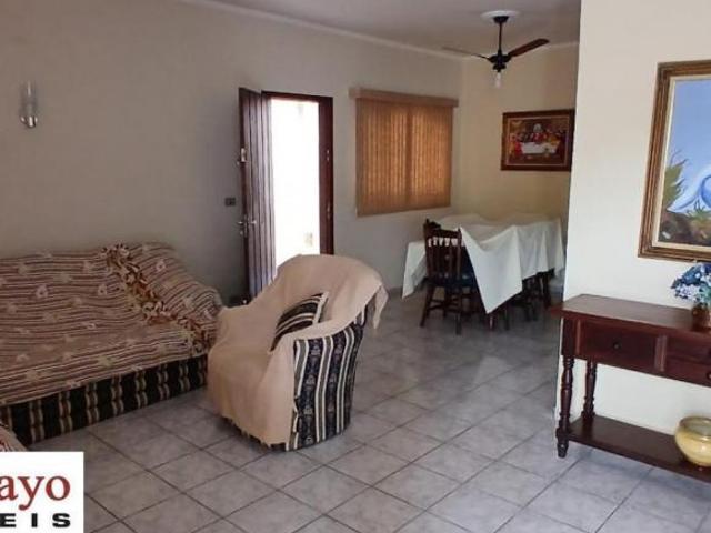 Casa com 3 quartos para venda no Centro, Caraguatatuba