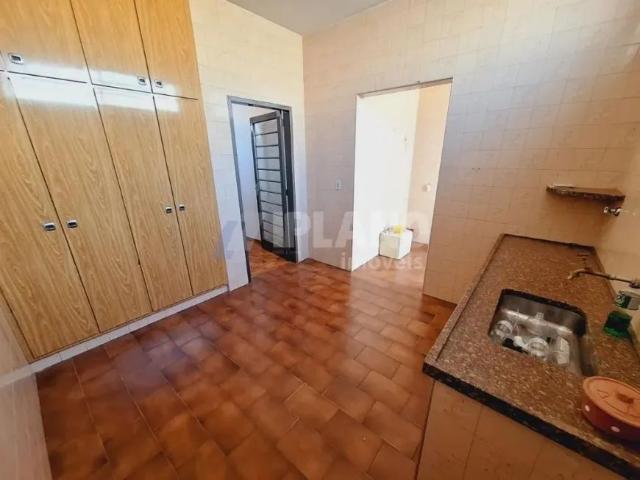 Casa com 3 Quartos para venda ou aluguel, 145m² Vila Costa do Sol