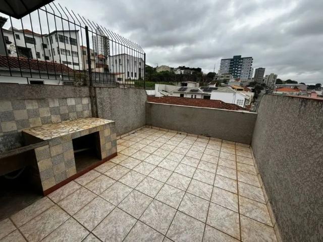 Casa com 3 Quartos para venda ou aluguel, 160m² Centro