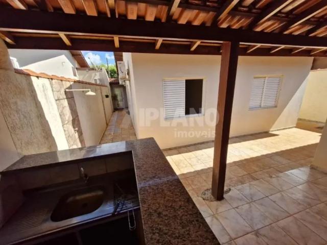 Casa com 3 Quartos para venda ou aluguel, 160m² Jardim Manoel Penna