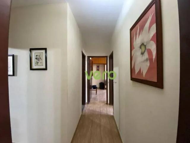 Casa com 3 Quartos para venda ou aluguel, 176m² Centro