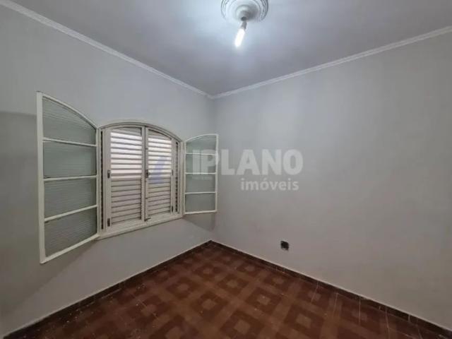 Casa com 3 Quartos para venda ou aluguel, 240m² Vila Monteiro Gleba I