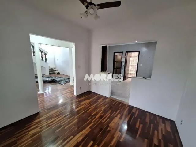 Casa com 3 Quartos para venda ou aluguel, 274m² Samambaia Parque Residencial