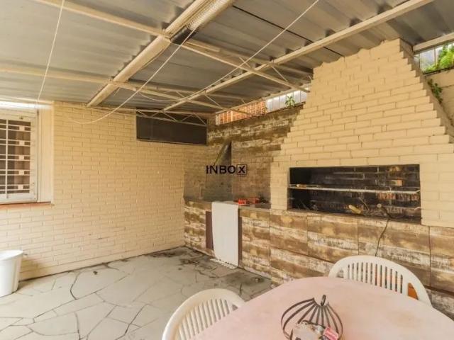 Casa com 3 Quartos para venda ou aluguel, 375m² Jardim Lindóia