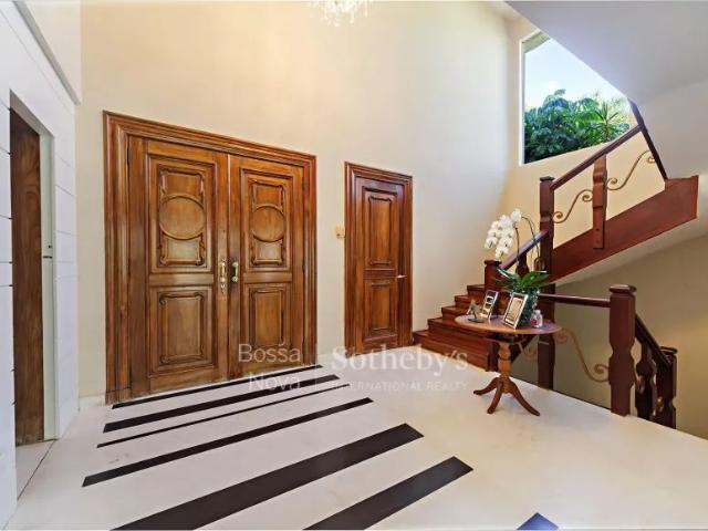 Casa com 3 Quartos para venda ou aluguel, 699m² Jardim Guedala