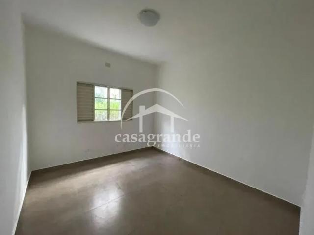 Casa com 3 Quartos para alugar, 100m² City Uberlândia