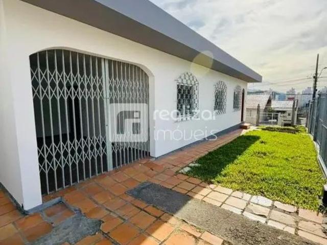 Casa com 3 Quartos para alugar, 125m² Ipiranga