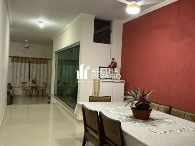 Casa com 3 Quartos para alugar, 130m² Morada dos Nobres