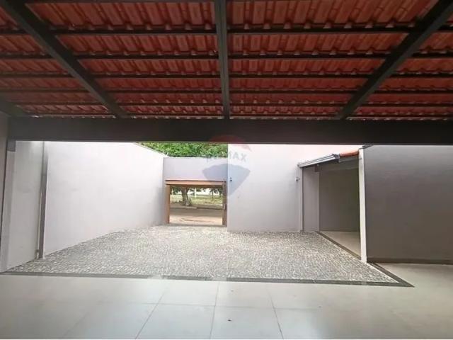 Casa com 3 Quartos para alugar, 140m² Lagoa Azul
