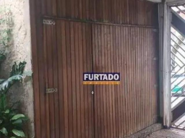 Casa com 3 Quartos para alugar, 168m² Vila Valparaiso