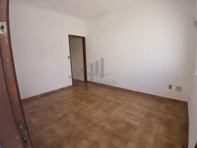 Casa Comercial localizado no Bairro Santo Antônio, em São Caetano Do Sul