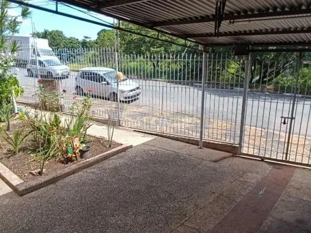 Casa com 3 Quartos para alugar, 180m² Bonfim