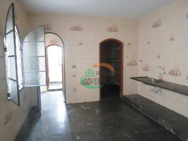 Casa com 3 Quartos para alugar, 183m² Jardim Chapadão
