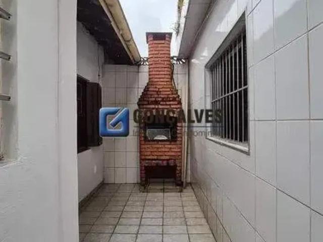 Casa com 3 Quartos para alugar, 190m² Vila Jordanópolis