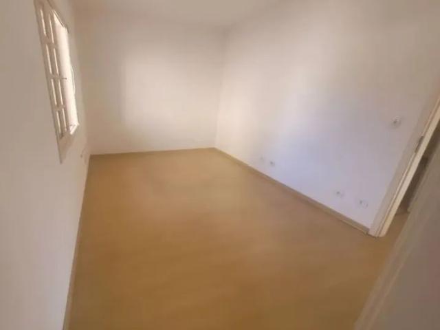 Casa com 3 Quartos para alugar, 190m² Vila Santista