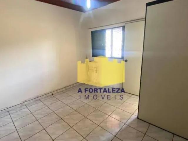 Casa com 3 Quartos para alugar, 219m² Jardim Santana