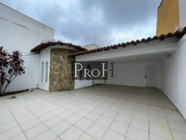 Casa com 3 Quartos para alugar, 272m² Osvaldo Cruz