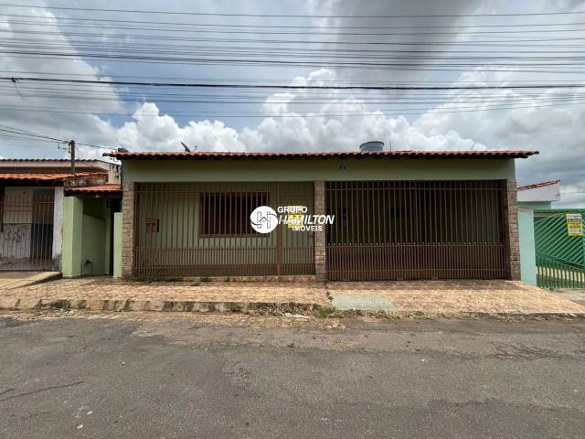 Casa com 3 quartos para alugar