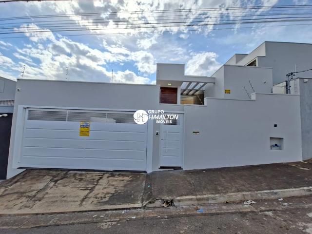 Casa com 3 quartos para alugar