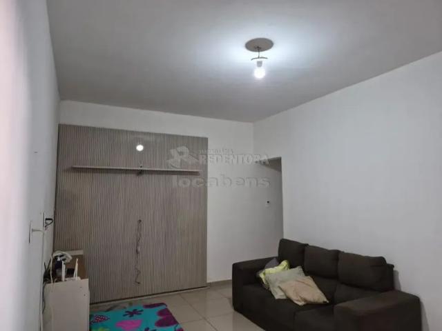 Casa com 3 Quartos para alugar, 90m² Parque Residencial Maria Zorita