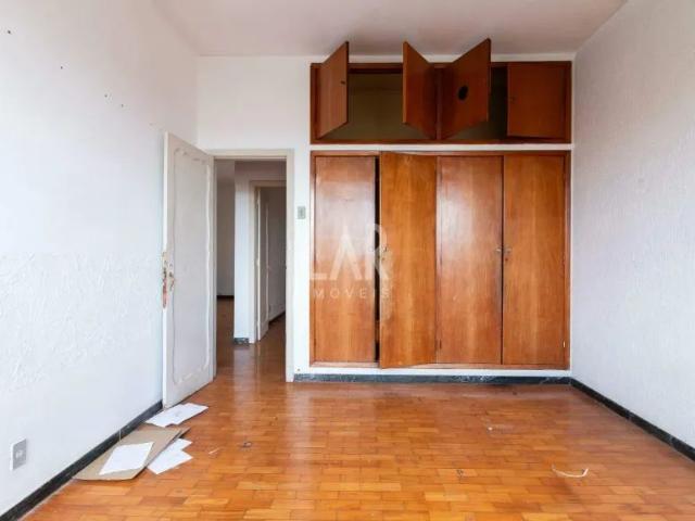 Casa com 3 Quartos para alugar, 94m² Barroca