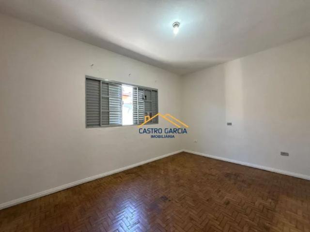 Casa com 3 quartos para alugar, contendo 116 mÂ² de Ã¡rea Ãºtil no bairro Jardim SÃ£o Vito Americana/S