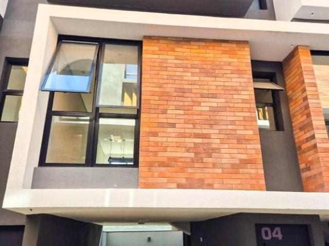 Casa com 3 quartos para alugar em Campo Belo