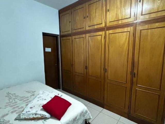 Casa com 3 quartos para alugar em Lavras, no bairro Retiro