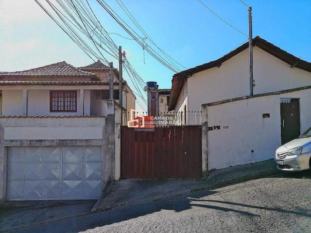 Casa com 3 quartos para alugar no bairro Milionários, 50m²