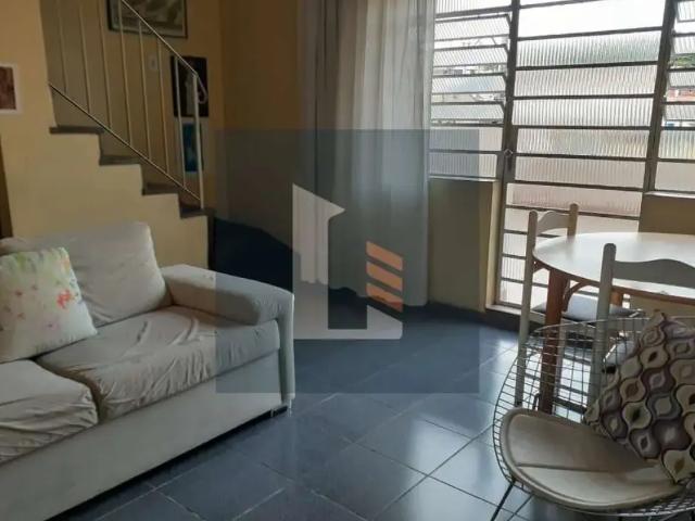 Casa com 3 quartos para alugar na Rua Emília Paulista, Vila Tiradentes, São Paulo