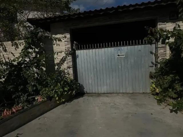 Casa com 3 quartos para alugar na Rua Governador Bento Munhoz da Rocha, 175, Passauna, Araucária