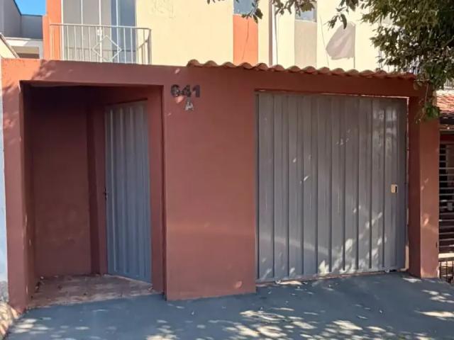 Casa com 3 quartos para alugar na Rua José Dean, Jardim Tropical, Londrina
