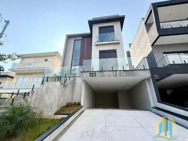 Casa com 3 quartos para alugar na Rua Sabiá, Suru, Santana de Parnaíba