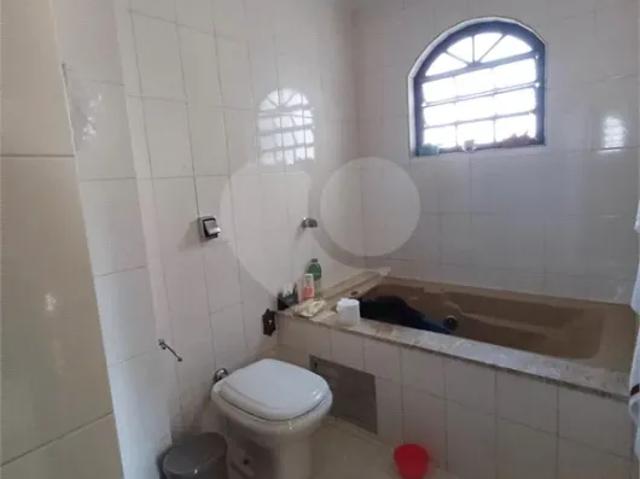 Casa com 3 quartos para locação em Vila Isolina Mazzei SP