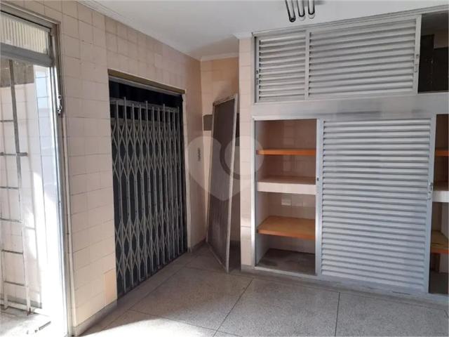Casa com 3 quartos para locação em Vila Prado SP