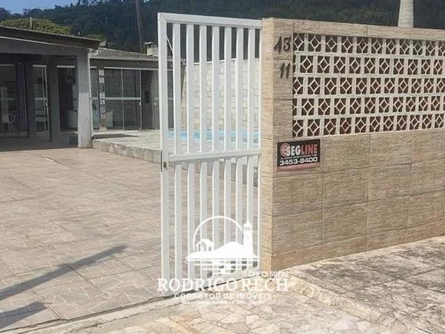 Casa com 3 quartos Piscina Matinhos