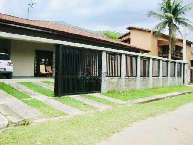 Casa com 3 quartos, Praia das Toninhas, Ubatuba R$ 1.8 mi, Cod: 2906