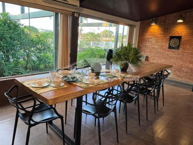 Casa com 3 quartos uma suite á venda no Condominio Village