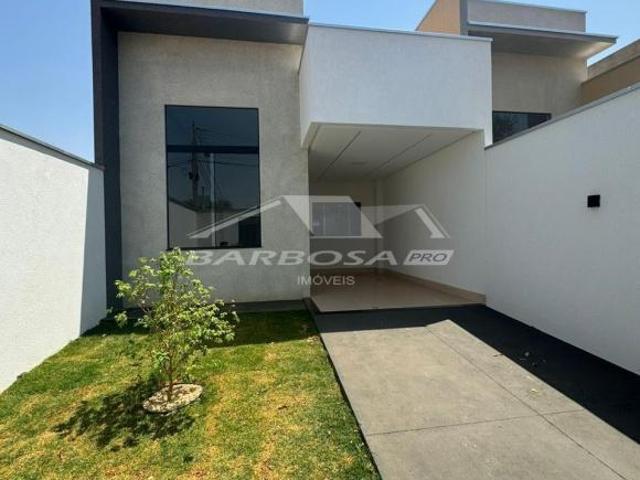 Casa com 3 quartos uma suíte á venda no Jardim Paraiso