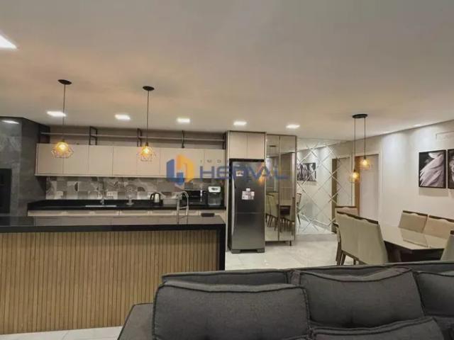 Casa com 3 quartos à venda, 145 m² por R$ 870.000 Vila Morangueira Maringá/PR