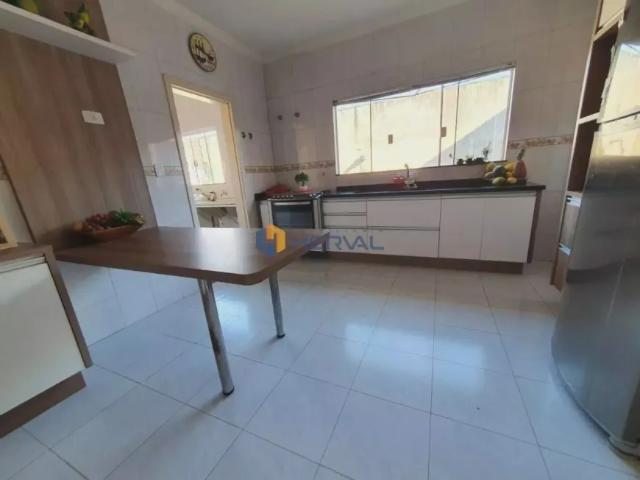 Casa com 3 quartos à venda, 220 m² por R$ 1.565.500 Jardim Novo Horizonte I Maringá/PR