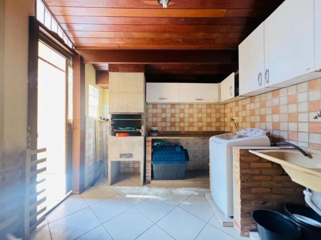 Casa com 3 quartos à venda em Belo Horizonte