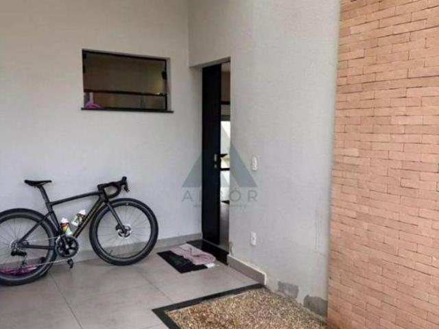 Casa com 3 quartos venda ou aluguel Condomínio Portal dos Pinheiros Itapetininga/SP