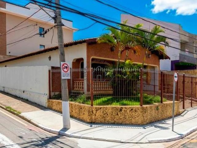 Casa com 3 quartos venda na Avenida Independência em Vinhedo