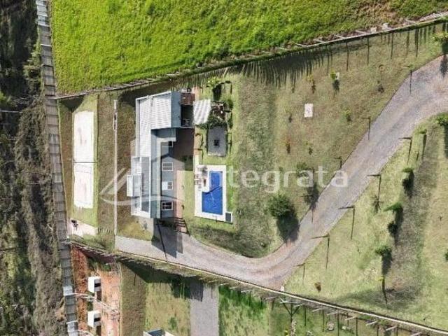 Casa com 3 quartos, Vila Brasil de Nossa Senhora Aparecida Poços de Caldas
