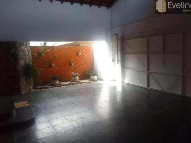 Casa com 3 quartos, Vila Oliveira, Mogi das Cruzes R$ 1.65 mi, Cod: 4379