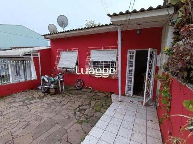Casa com 3 quartos/dormitorios, vaga/ box garagem, no Bairro Aparício Borges, em
