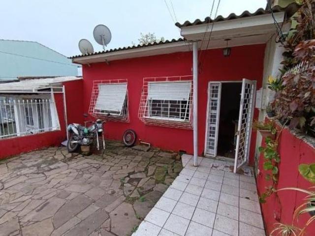 Casa com 3 quartos/dormitorios, vaga/ box garagem, no Bairro Aparício Borges, em Porto Alegre/RS