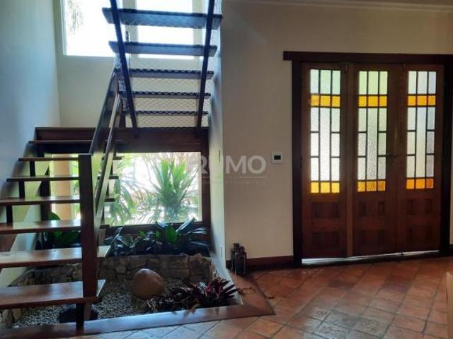 Casa com 3 suítes, 530 m² a venda em Condominio em Valinhos/SP