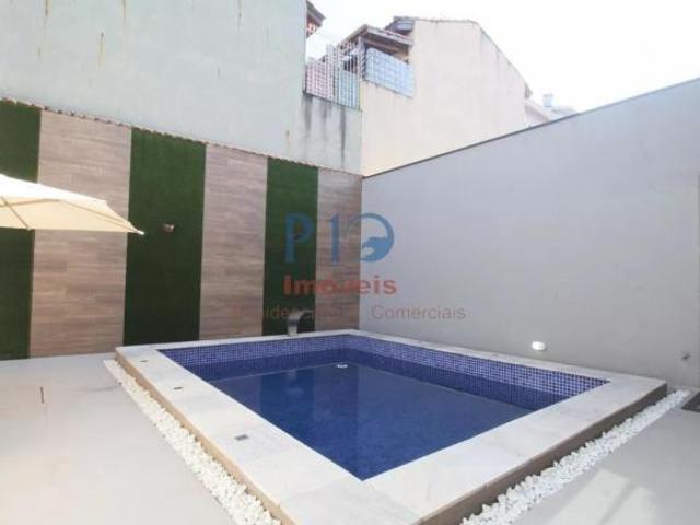 Casa com 3 suítes 6 vagas a venda no Lar São Paulo